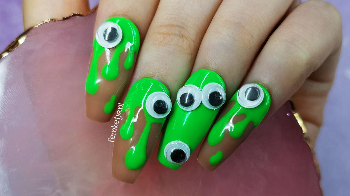 Radioactive Drip Halloween Nails (THE BLOB IS MELTING). – femketje.nl